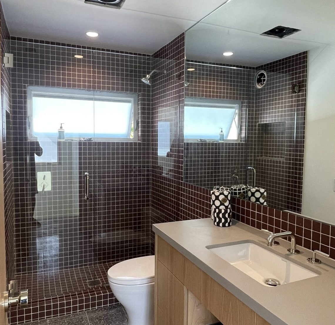 Frameless Glass Showers Archives - Champion Glass & Mirror inc.